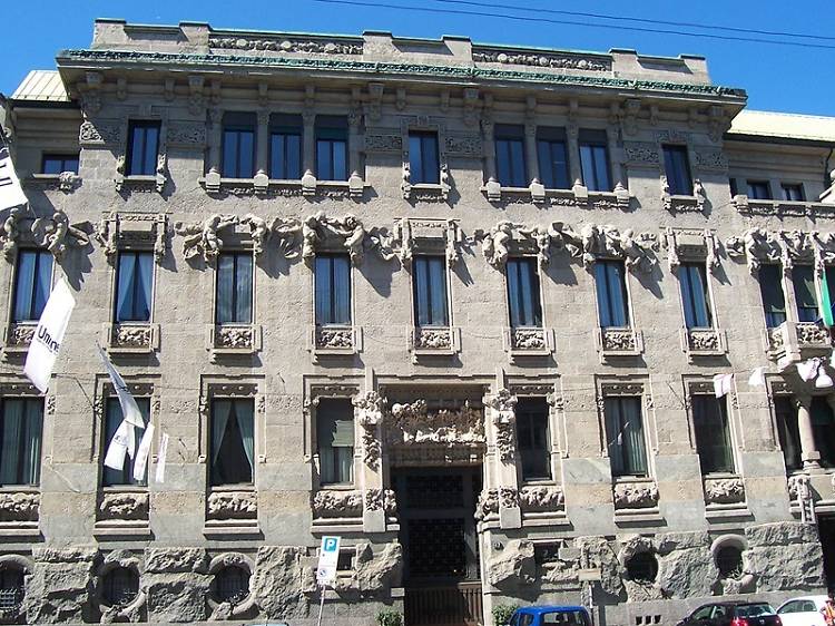 10 Utterly Beautiful Buildings in Milan