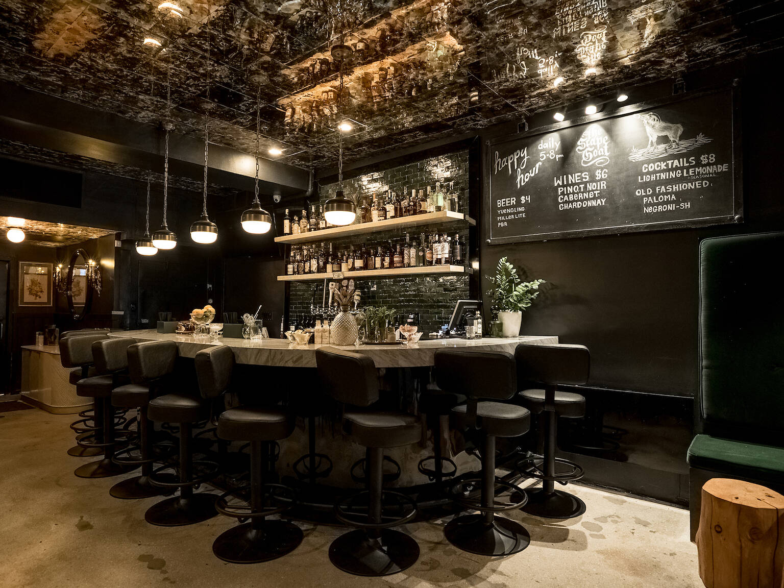 18 Best Miami Speakeasy Bars for Low Key Vibes and High Key Cocktails