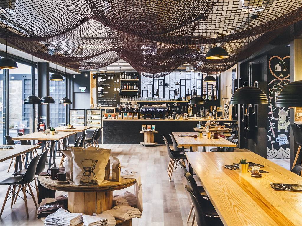 Os cafés que tem de conhecer no Porto