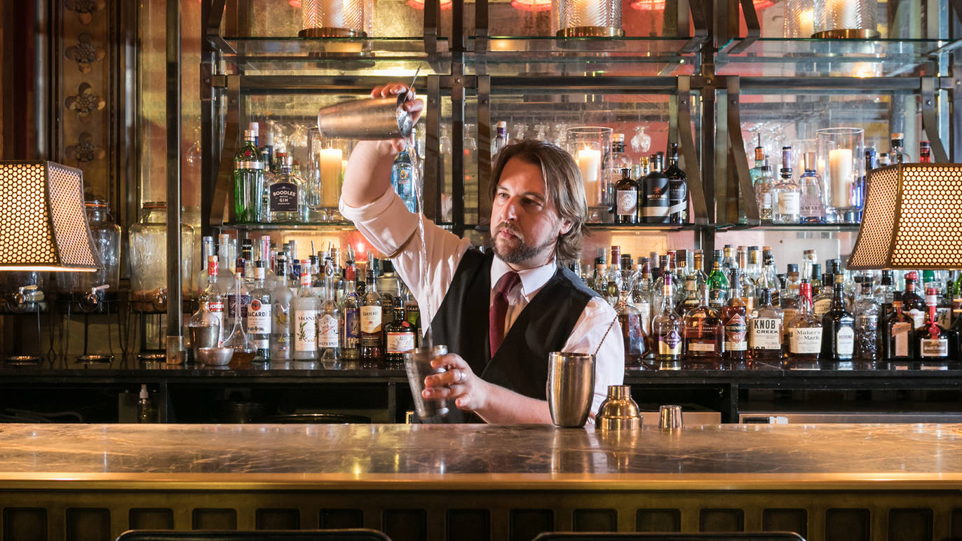 George’s Bar | Bars and pubs in Euston, London