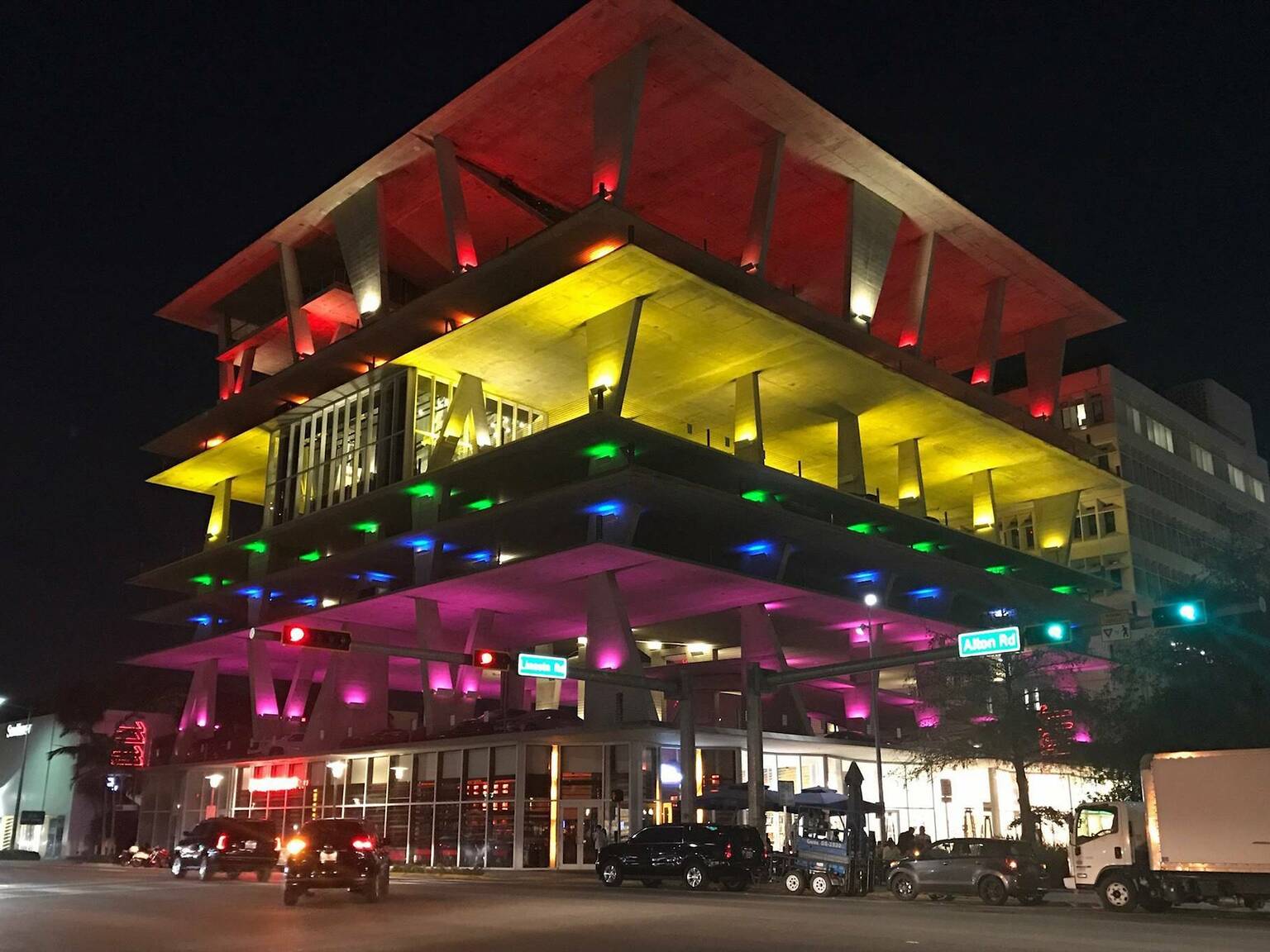 11 Most Beautiful Buildings in Miami You Need to See