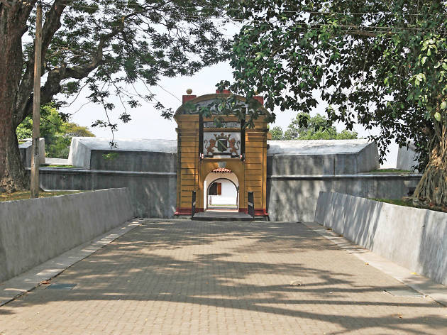 Explore the Dutch history of Sri Lanka