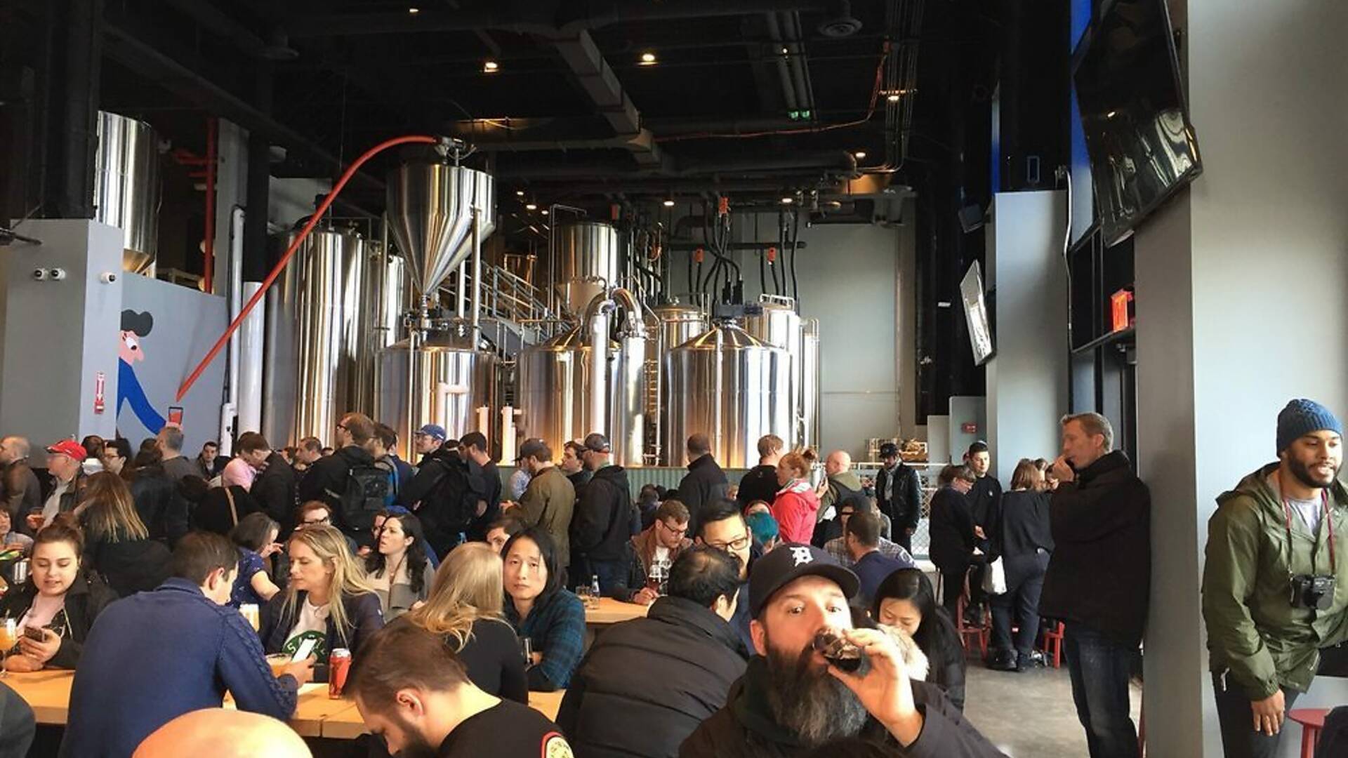 12 Best Craft Beer Bars in NYC You Need to Try Tonight