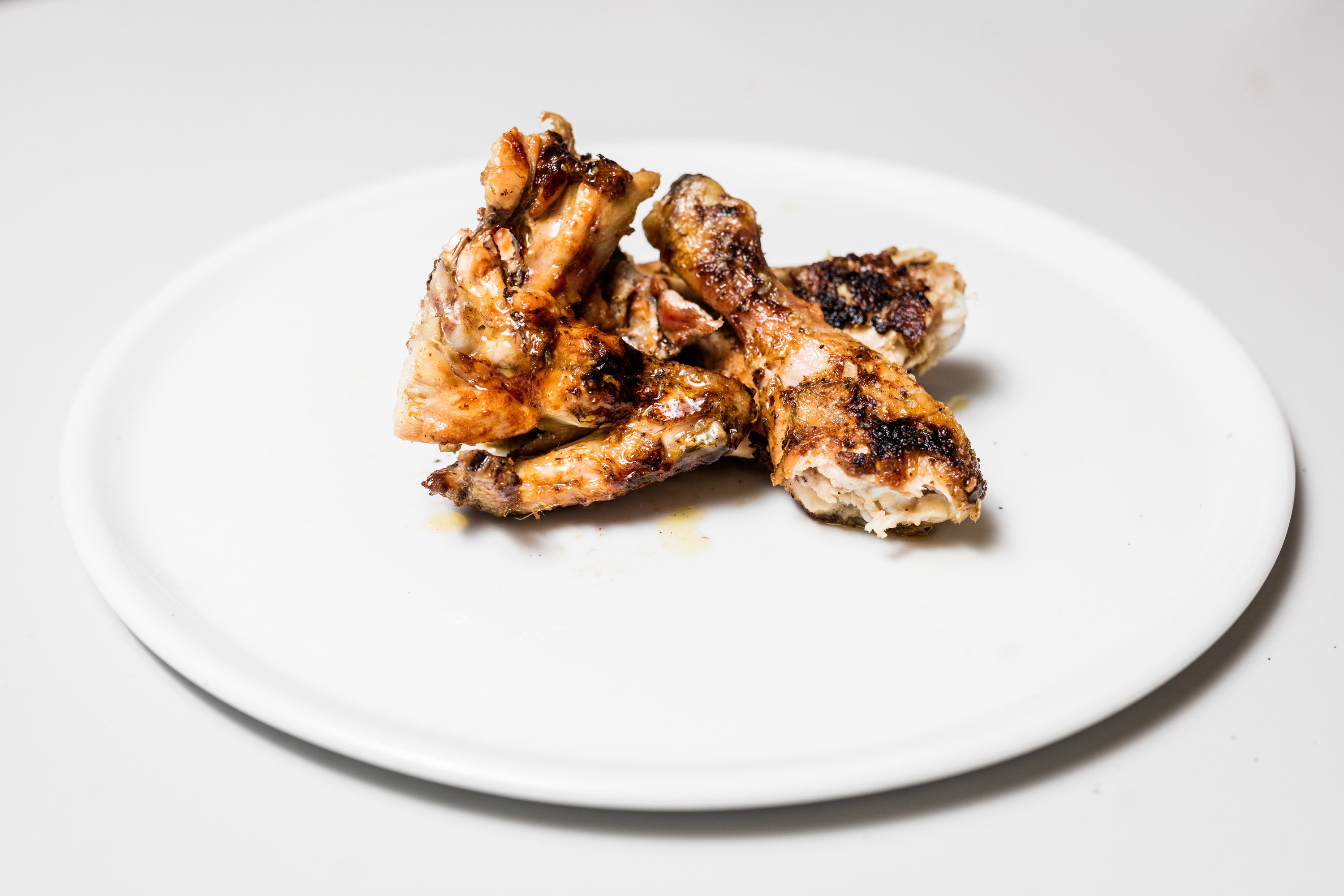 Peito ou perna? Vá buscar o melhor frango assado de Lisboa