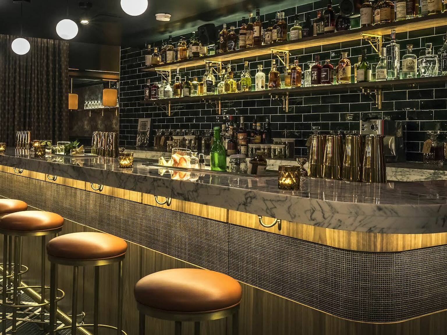 11 Best Bars in Chelsea to Visit Now