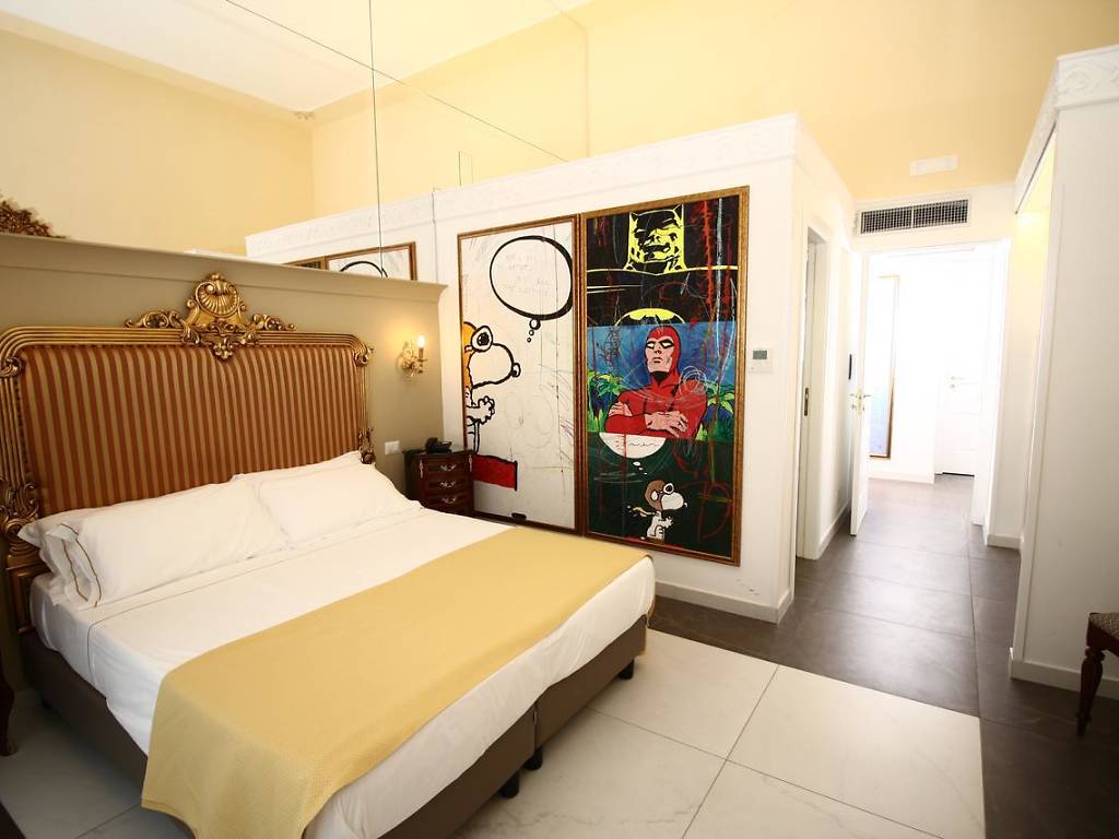 The 12 Best Hotels in Naples for 2025