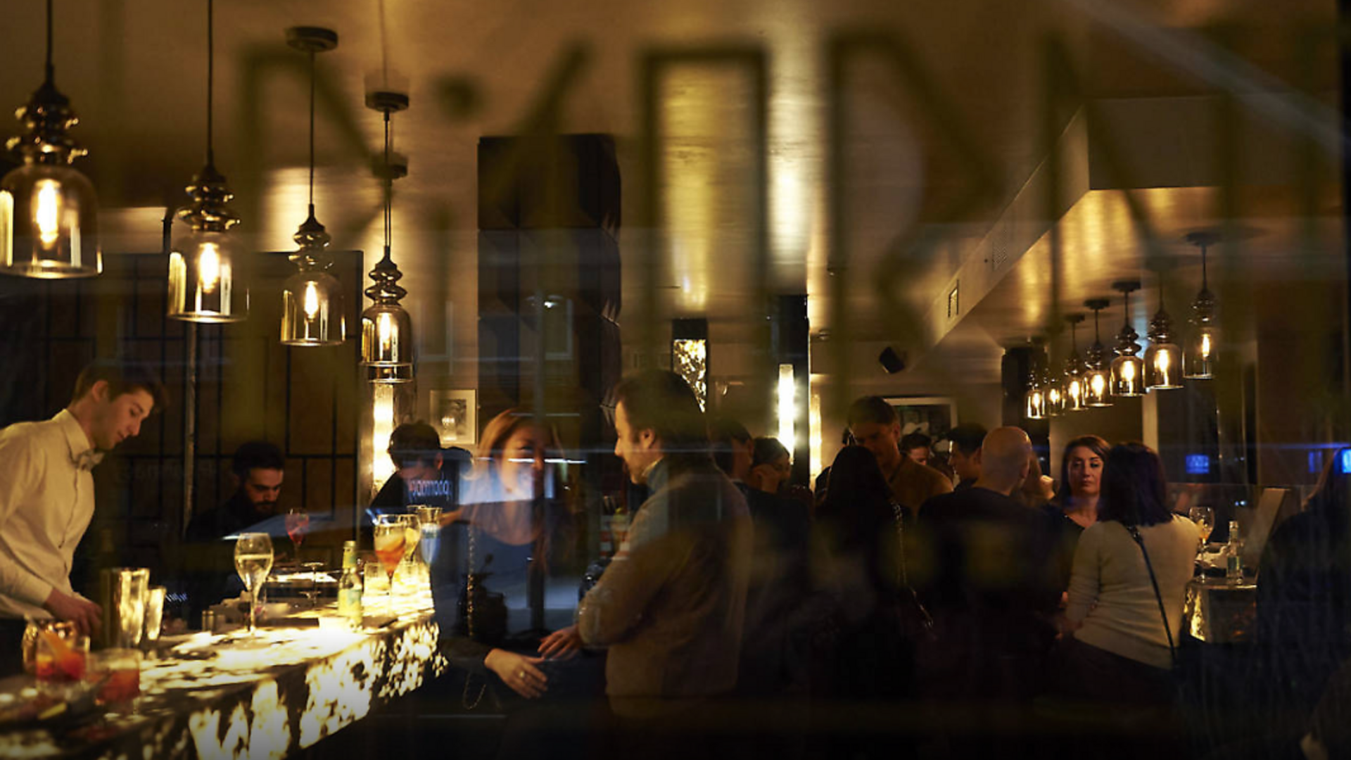 9 Best Sparkling Wine Bars In London For Way More Than Prosecco