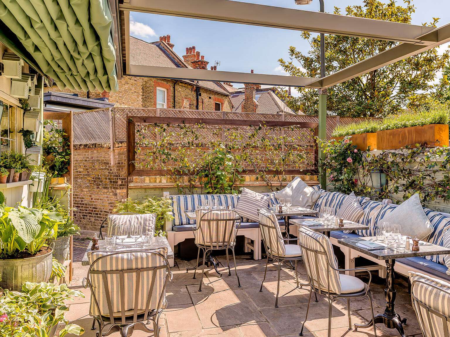 The Best Restaurants in Wimbledon | 10 Places to Eat Like a Pro