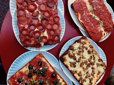 Best deep-dish pizza spots for finding Chicago-style slices