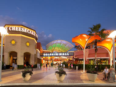 4 Best Outlet Malls in Miami for Deep Designer Discounts