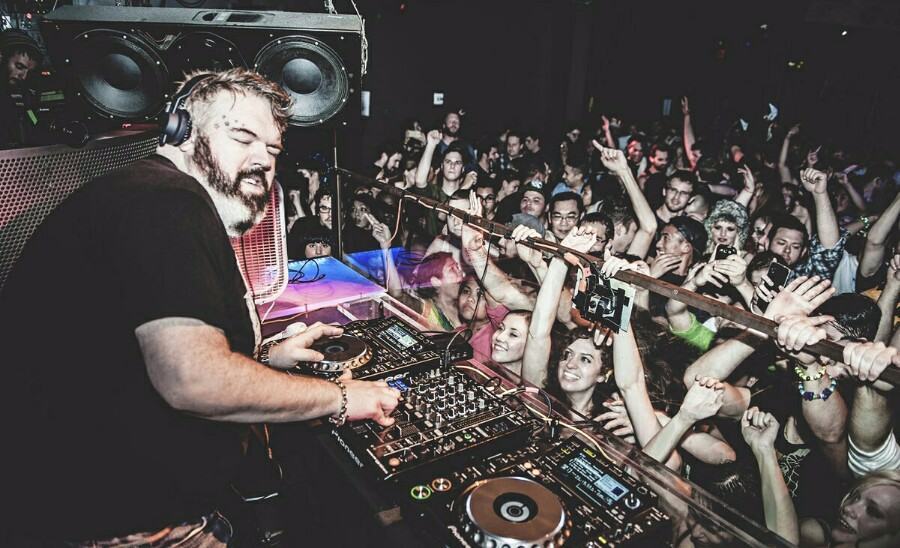 Music and Clubs in Hong Kong