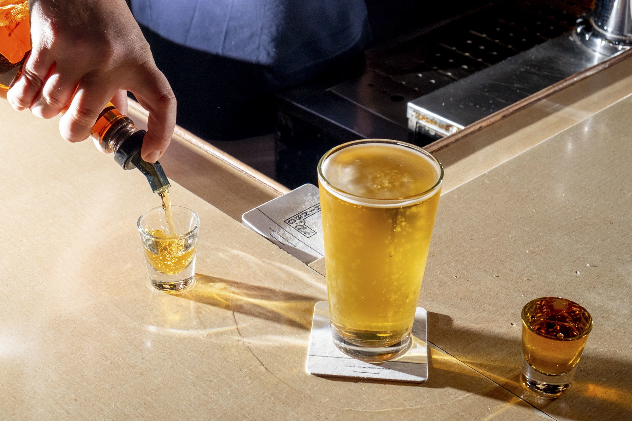 40 Best Bars in Chicago You Should Be Drinking At This Week