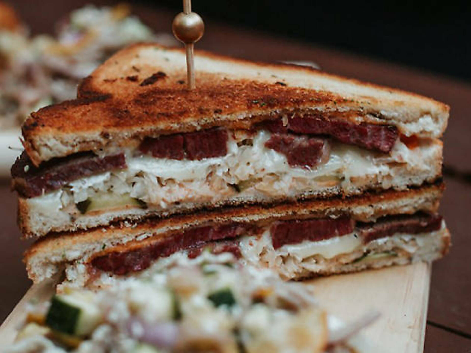 12 Best Restaurants in Baton Rouge That Will Blow Your Palate