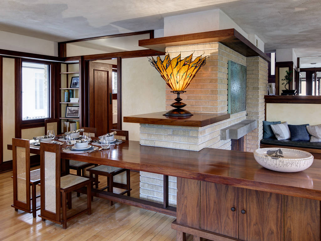 5 Chicago-area Frank Lloyd Wright Buildings You Should Visit