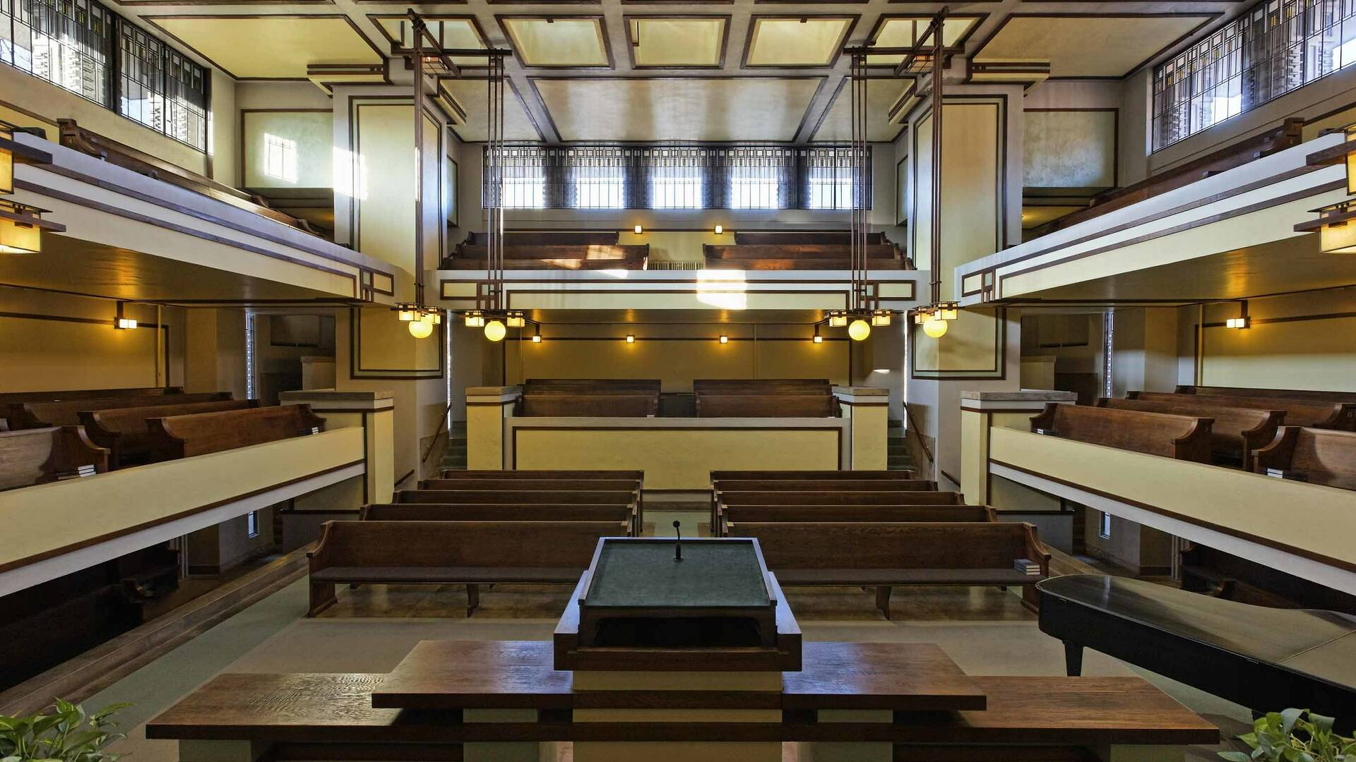 5 Chicago-area Frank Lloyd Wright Buildings You Should Visit