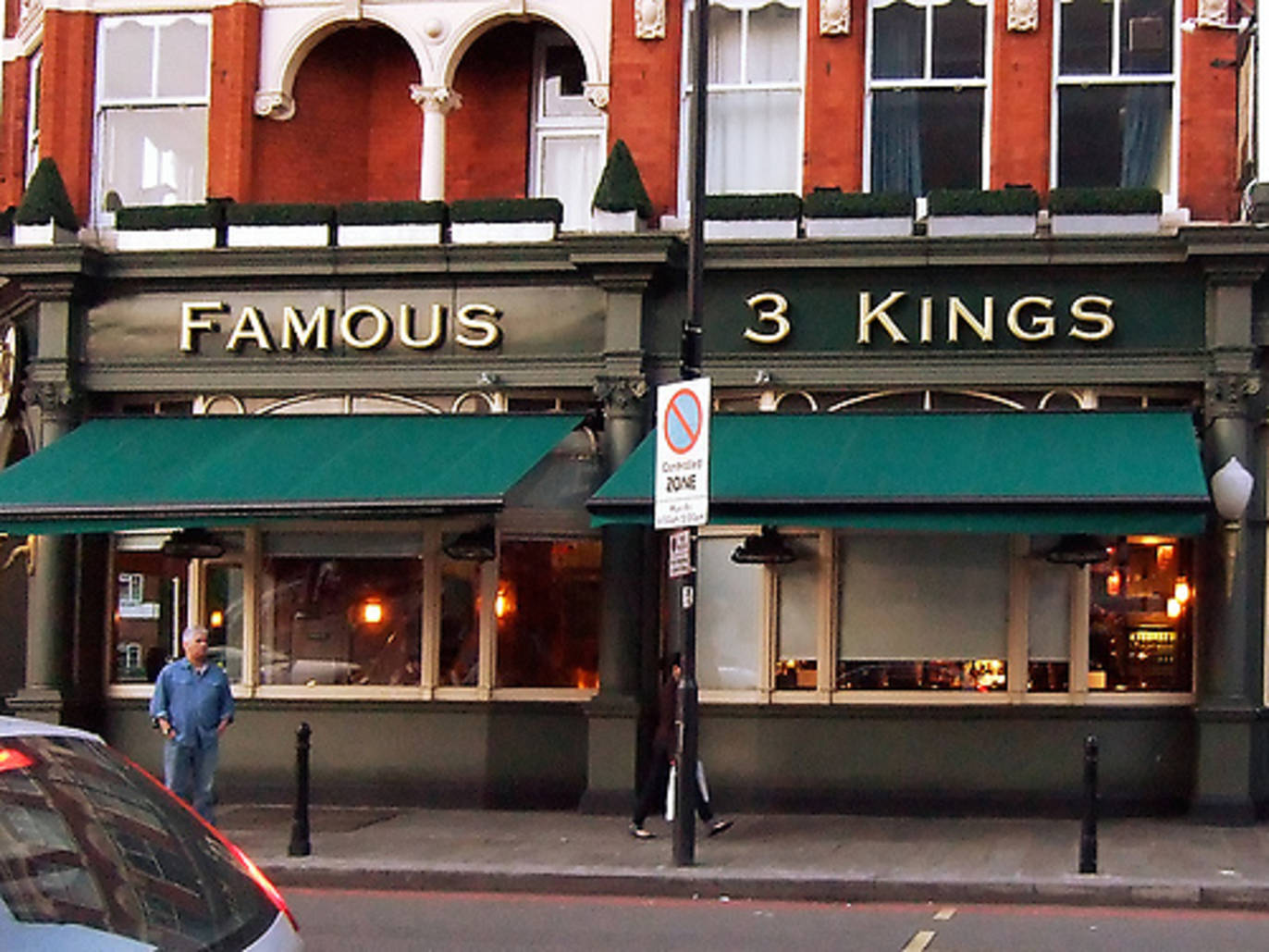 Football pubs in London: where to watch live football in London