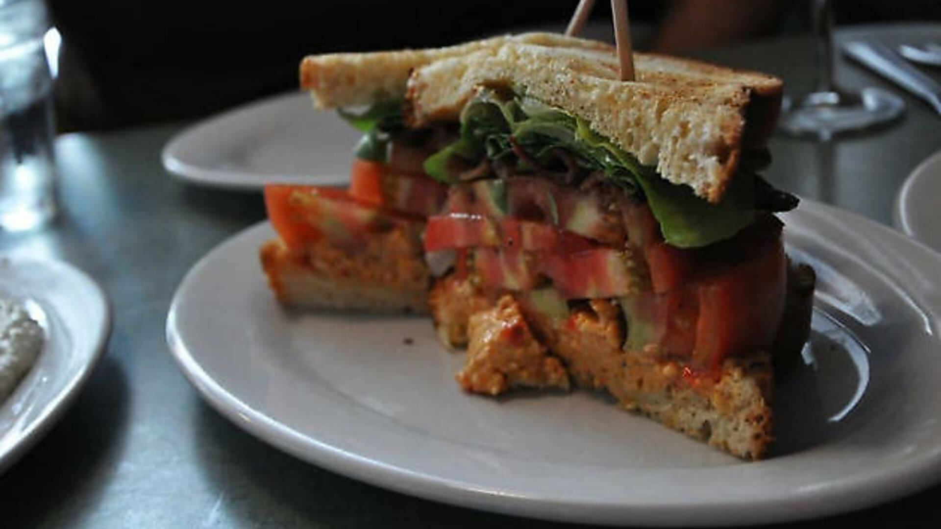 14 Best Restaurants in Raleigh | Great Eats That Are Reshaping the City