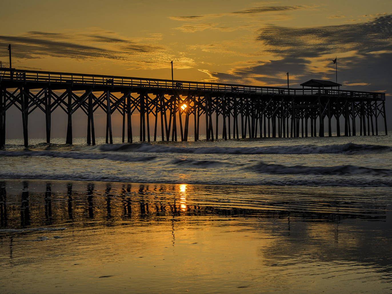 The 20 Best Beaches in South Carolina to Spend All Day at