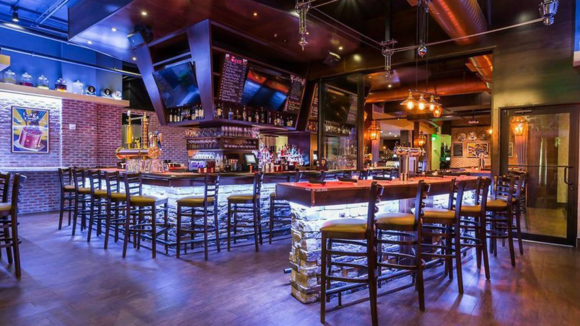 Batch Gastropub | Restaurants in Brickell, Miami
