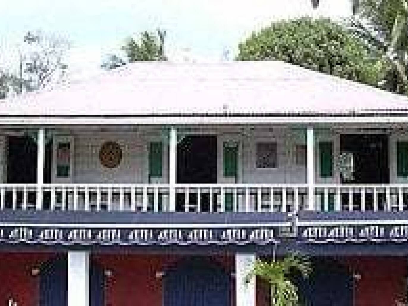 10 Best Restaurants on St John for a Taste of the Carribean