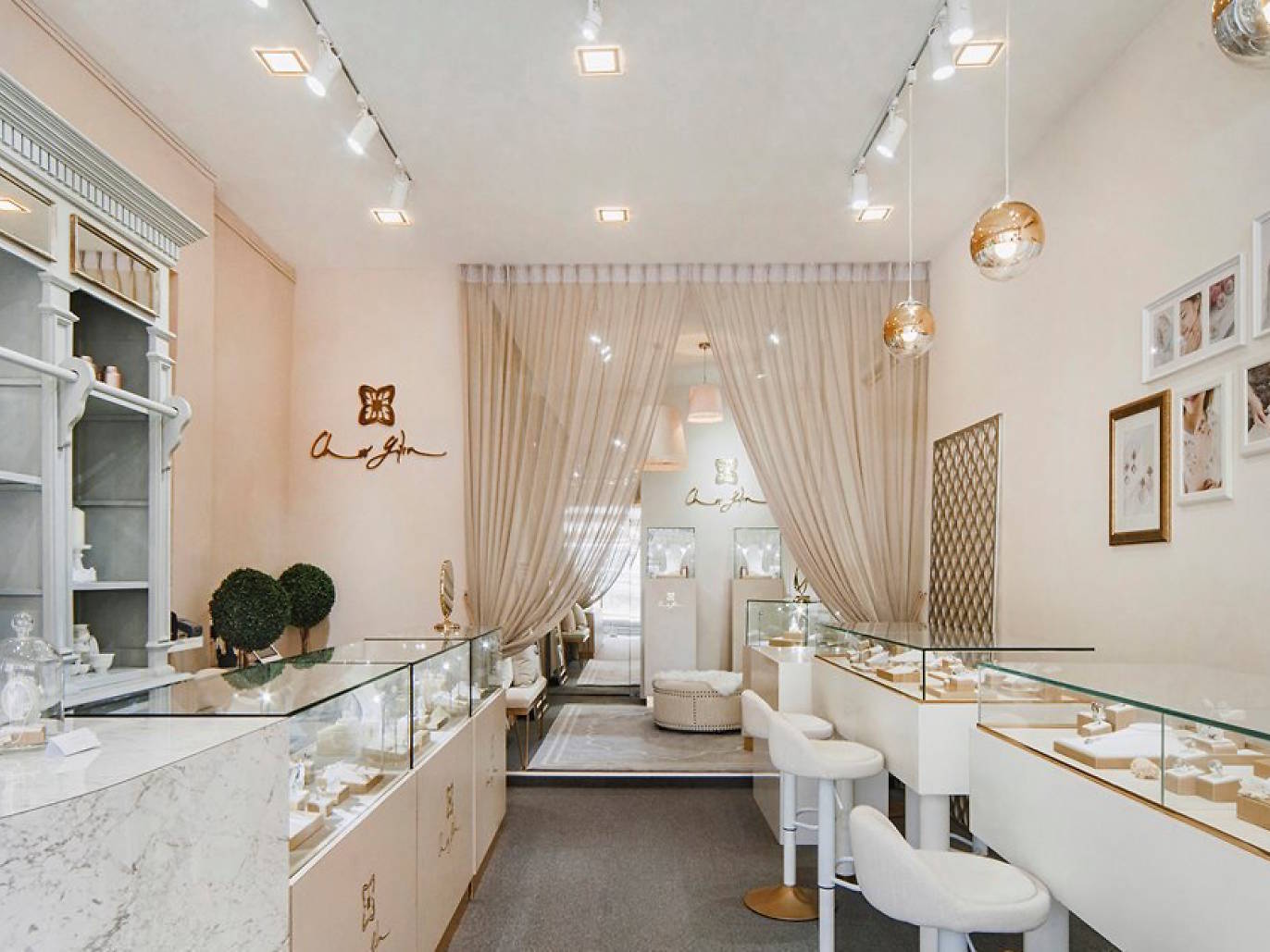 5 Retro Stores To Shop For The Old-school Look