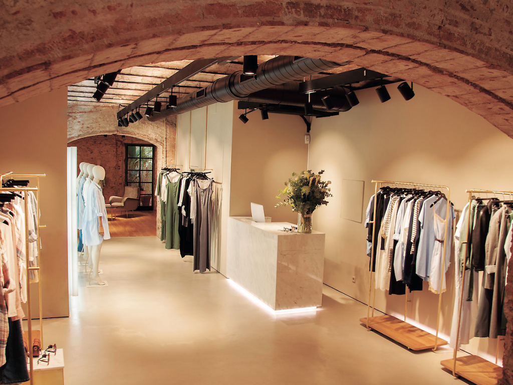 13 botigues de roba de dona de Barcelona que has de conèixer