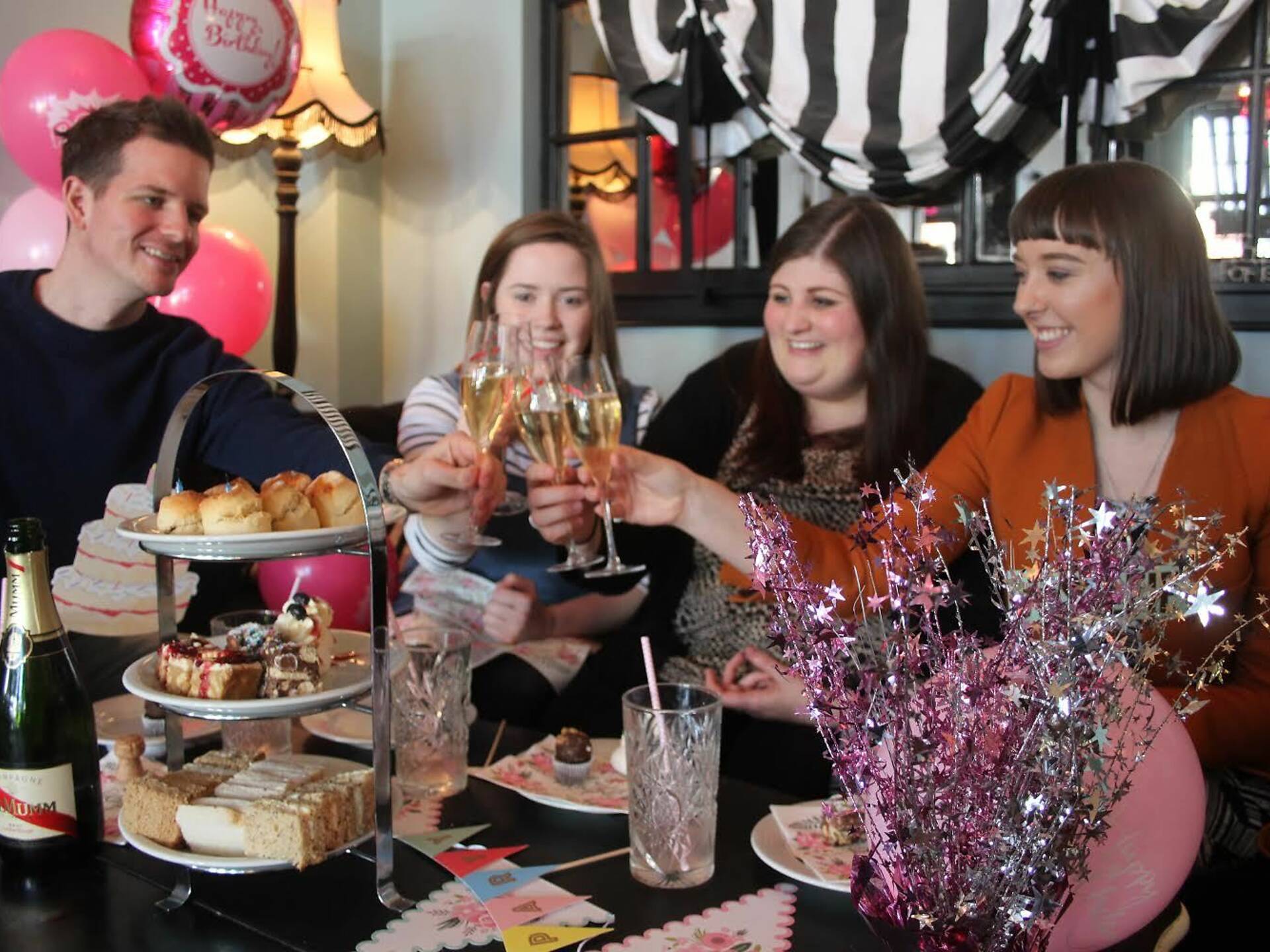 15 Best Afternoon Teas in Edinburgh According To Locals