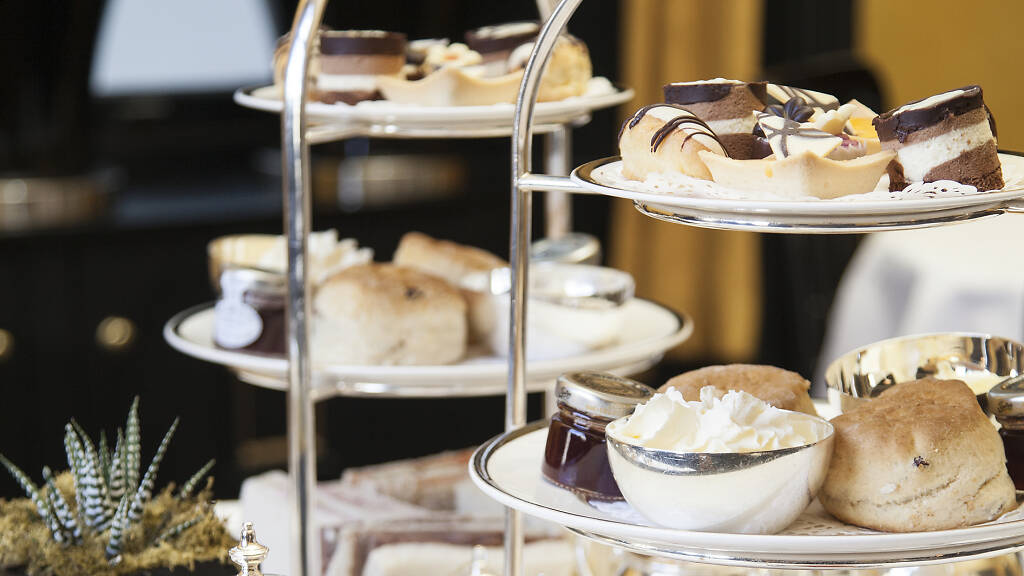 15 Best Afternoon Teas in Edinburgh According To Locals