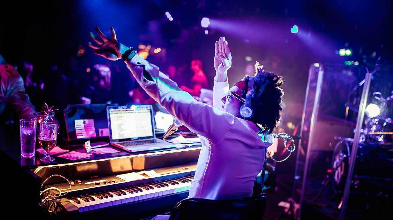 Studio 88 | Bars and pubs in Leicester Square, London