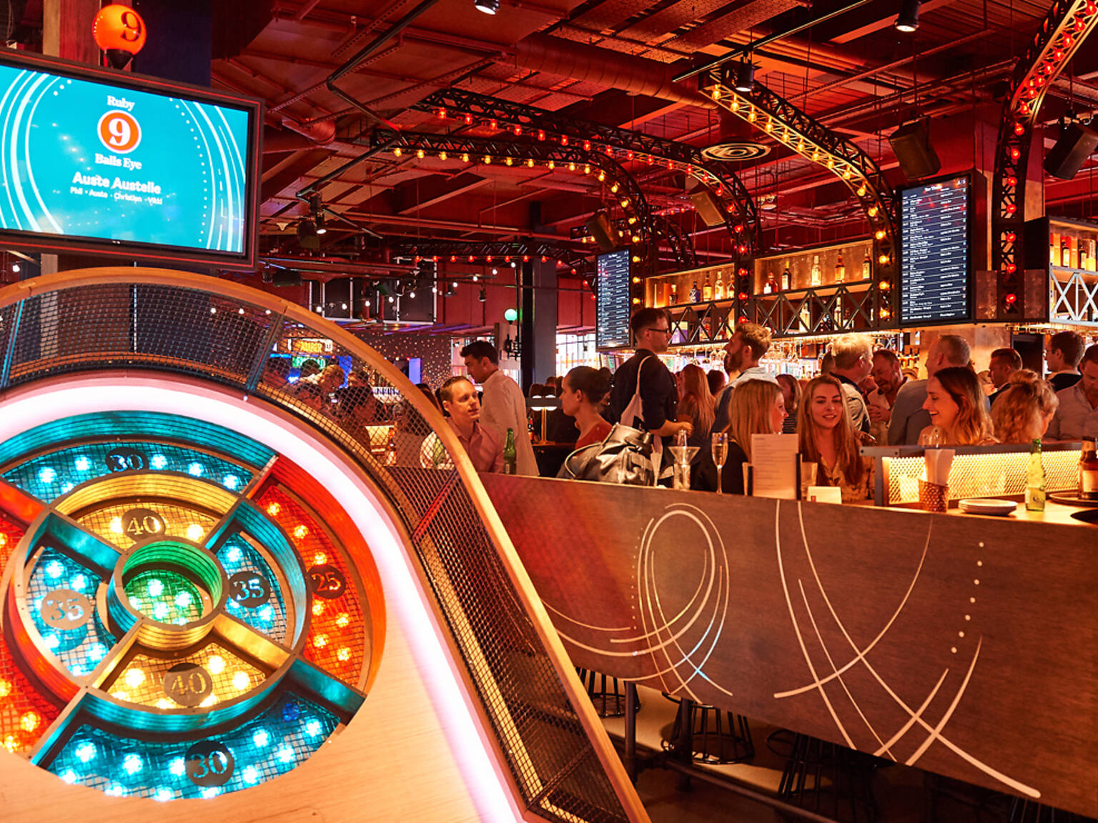 Crazy Golf in London | 12 Best Mini and Crazy Golf Courses in London