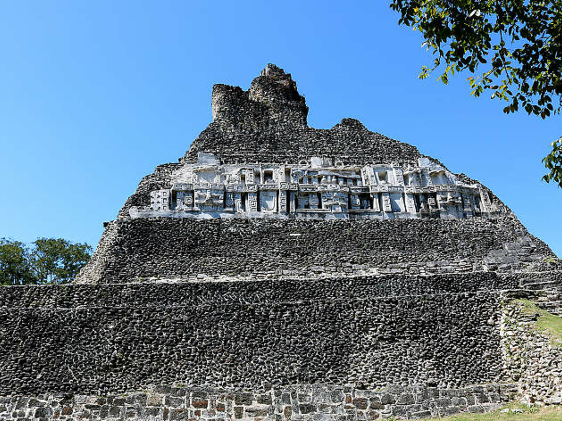 Things to Do in Belize | 11 Essential Attractions and Activities