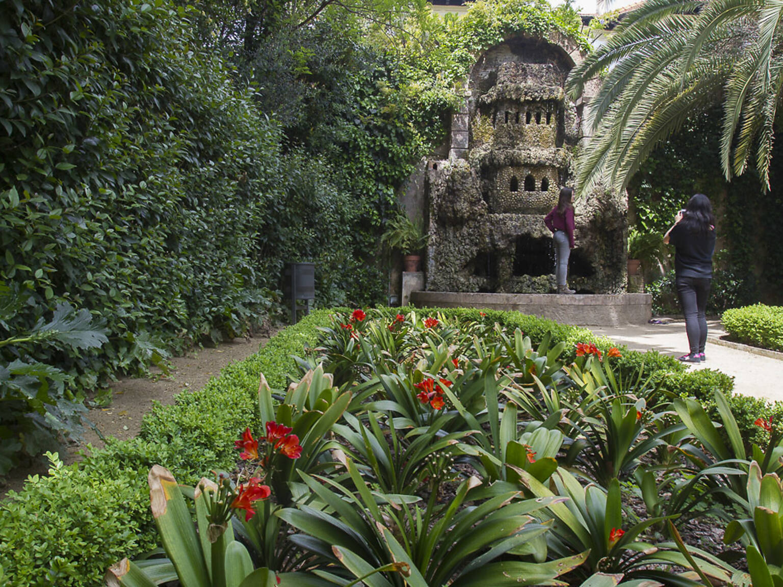 10 Best Parks and Gardens in Barcelona According To Locals