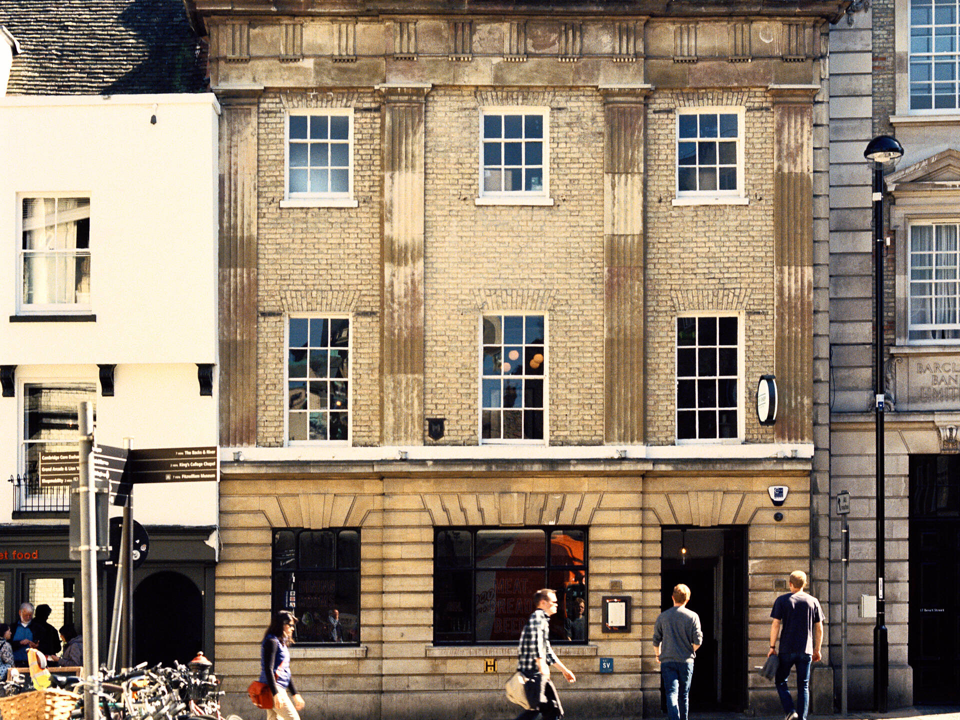 16 Best Restaurants in Cambridge: 2025 Reviews By A Local Writer