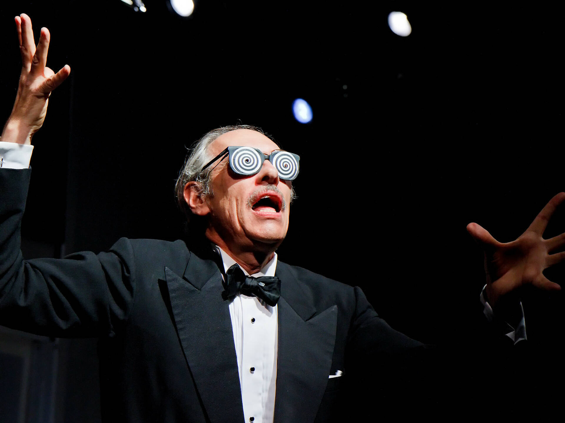 Best Magic Shows to See in NYC Right Now