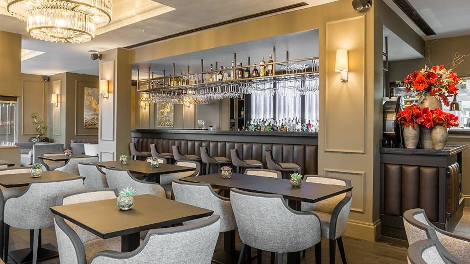 14 Best Restaurants in Southend For All Types of Cuisines