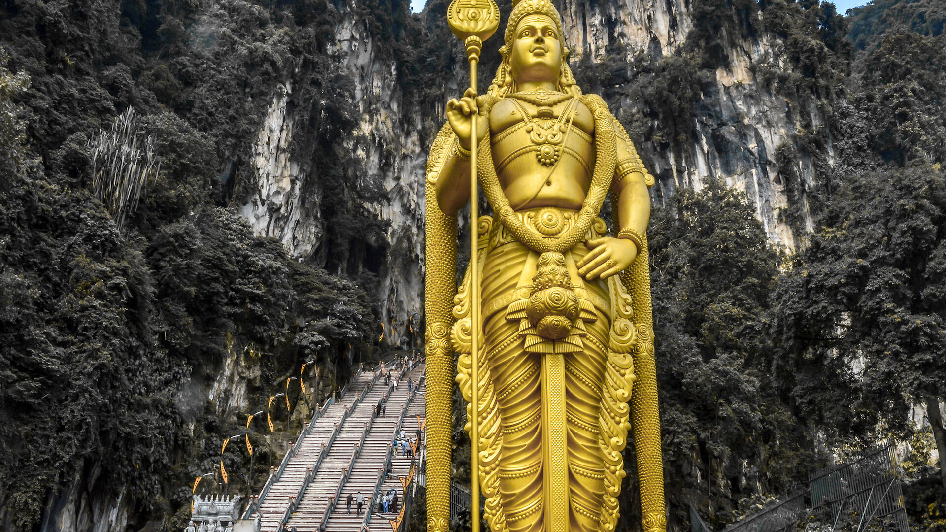 Best Things To Do in Malaysia | 12 Essential Activities