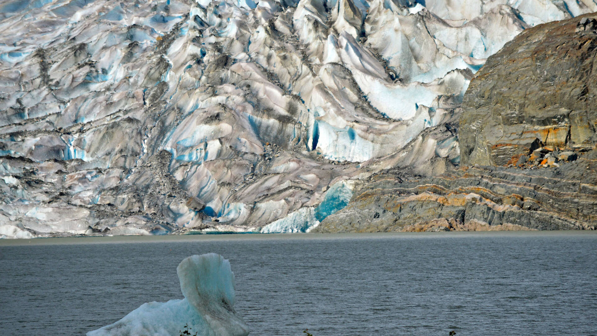 Things to Do in Alaska | 11 Awesome Attractions and Activities