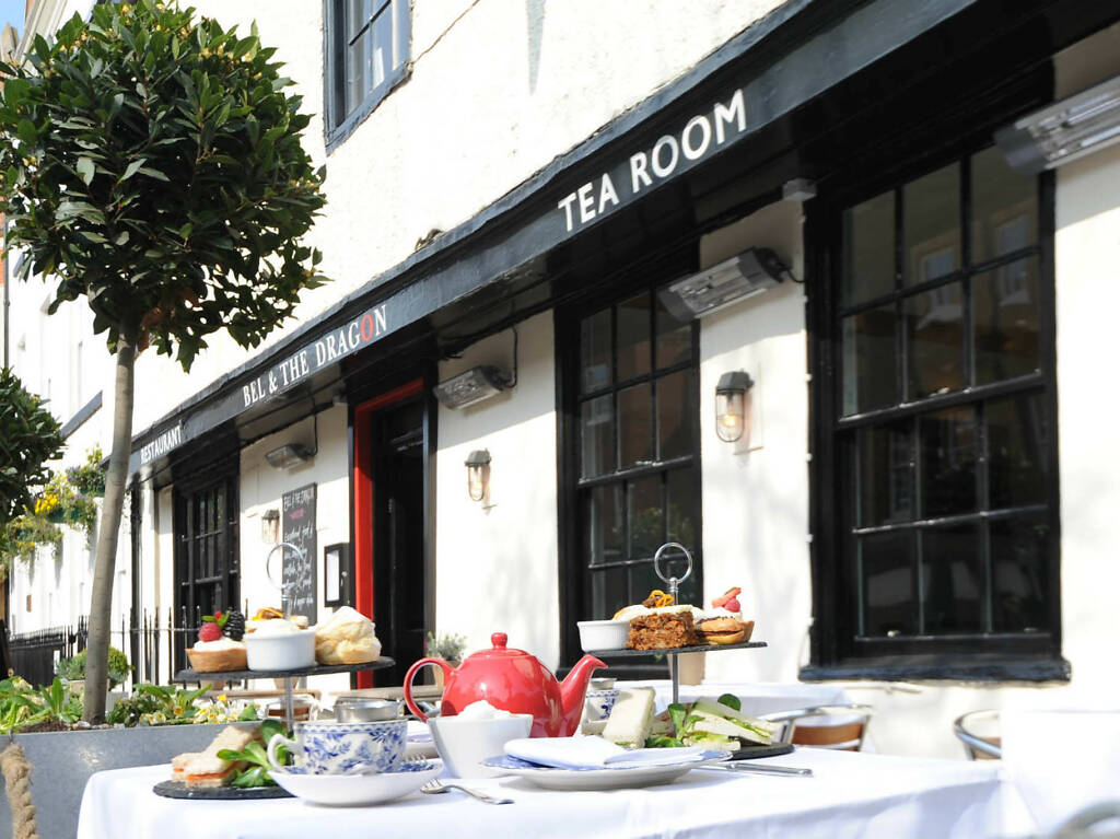12 Best Restaurants in Windsor You Need To Try Right Now