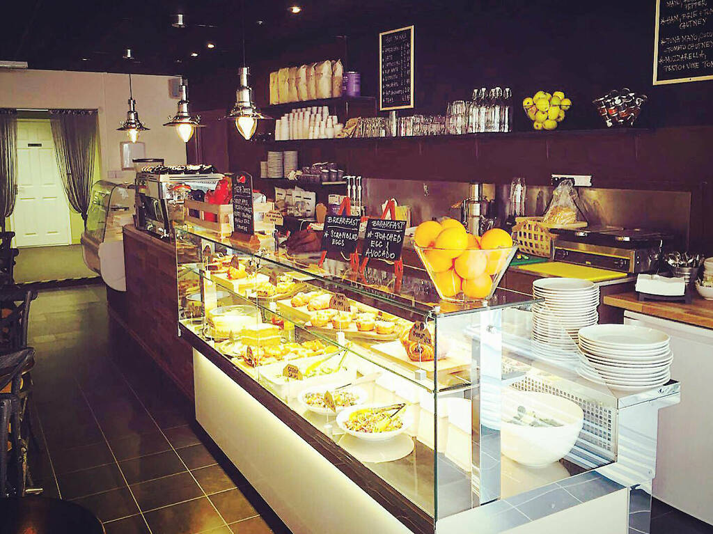 12 Best Restaurants in Windsor You Need To Try Right Now