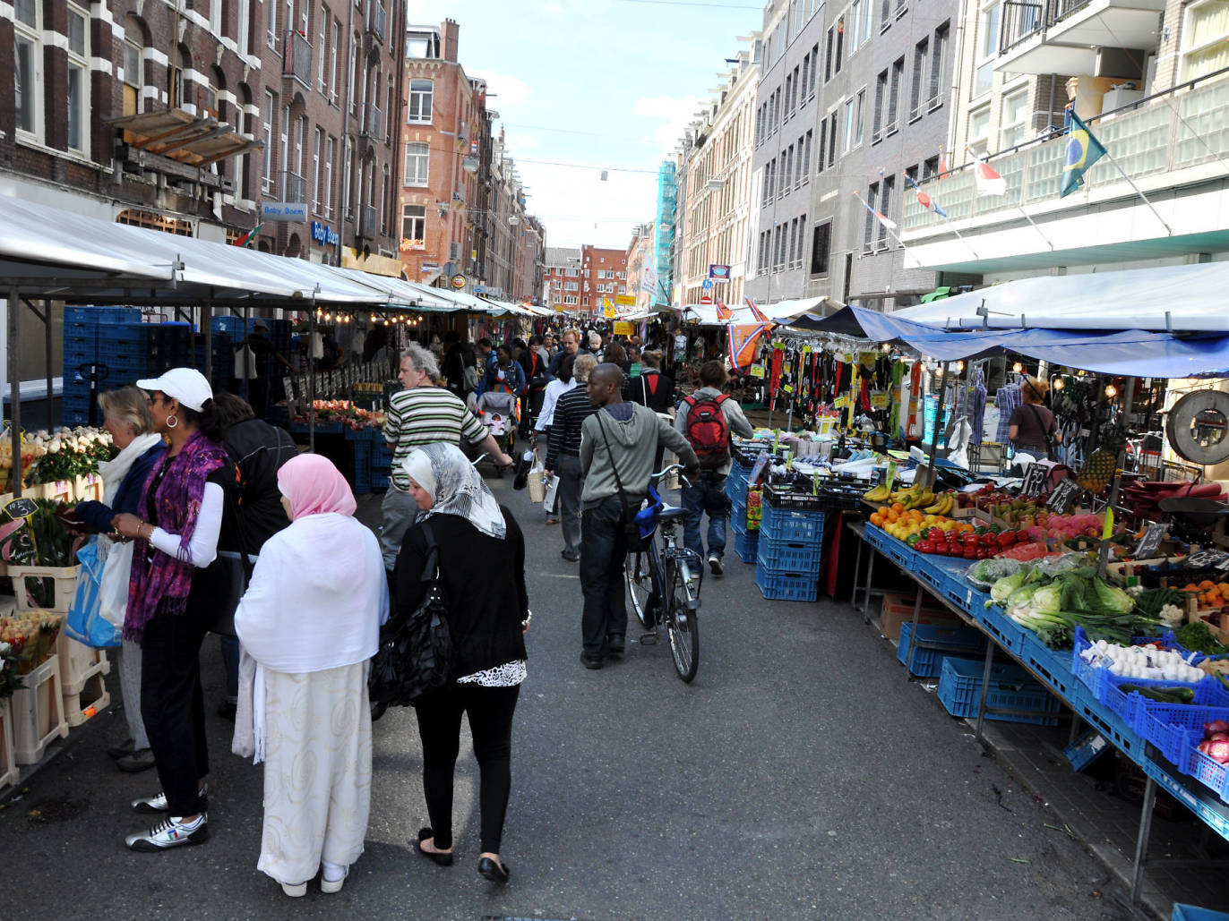 13 Best Markets in Amsterdam According To A Local
