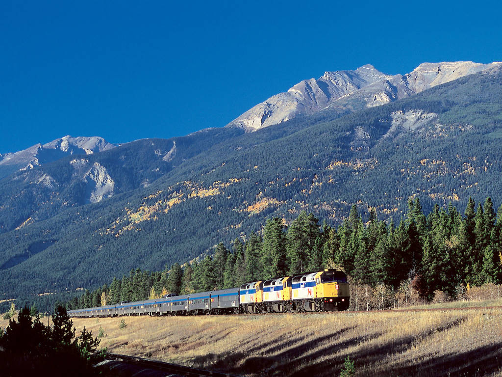 Things to Do in Canada | 14 Attractions and Activities