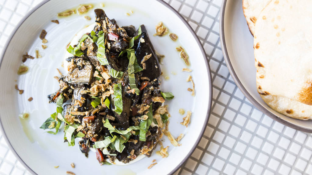 Pacific Standard Time | Restaurants in River North, Chicago