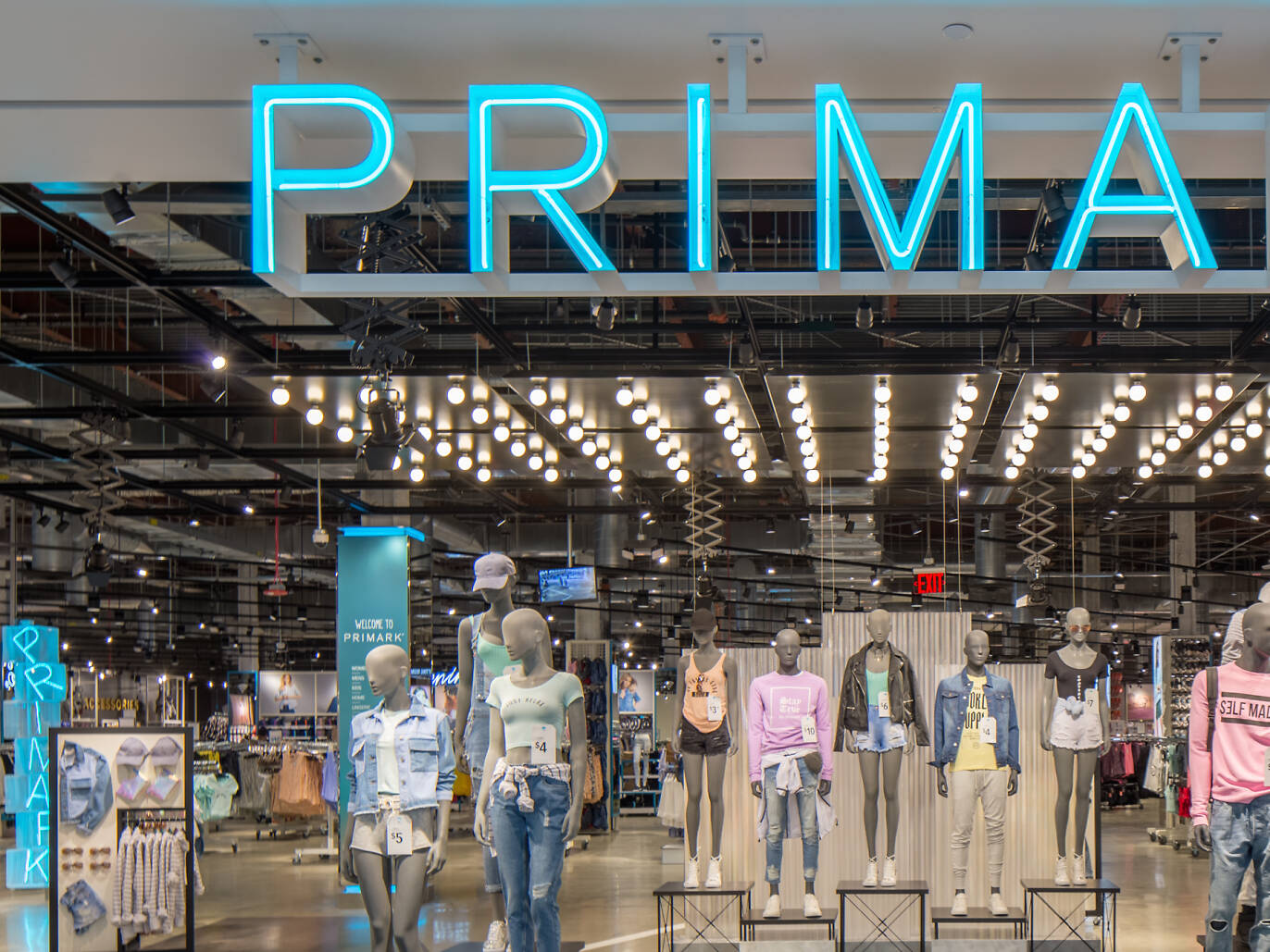 12 Store for Cheap Clothes in New York