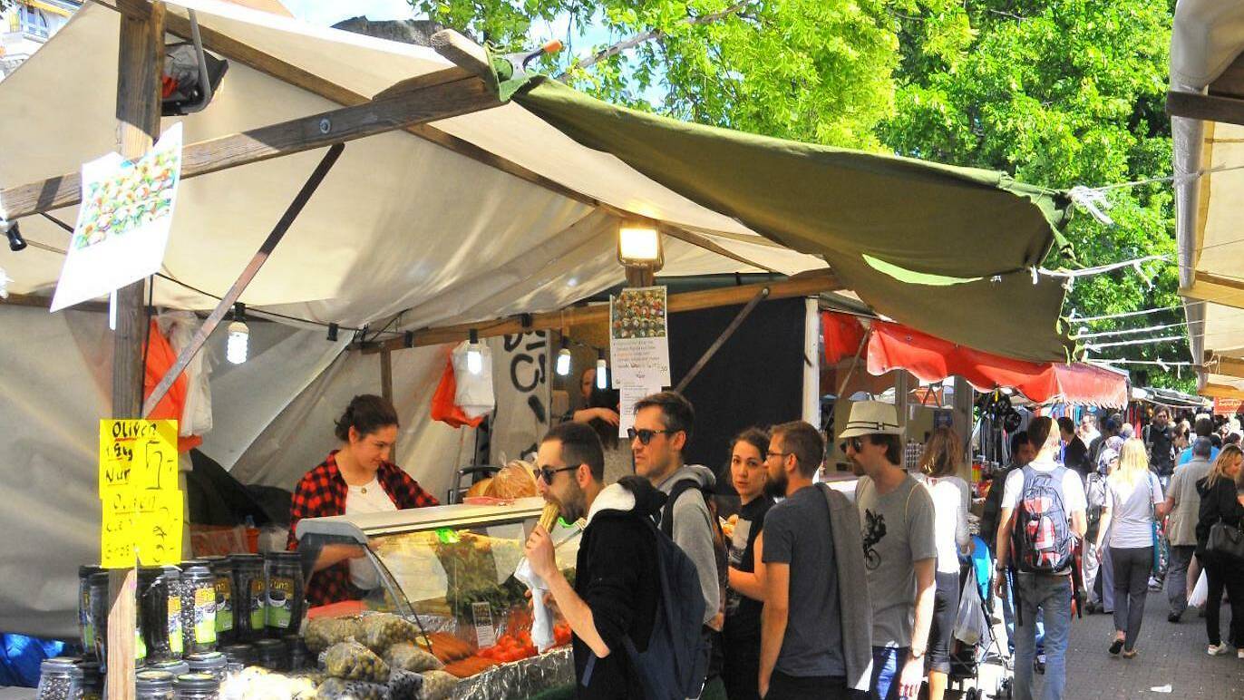 9 Best Markets in Berlin for Vintage Finds and Street Food
