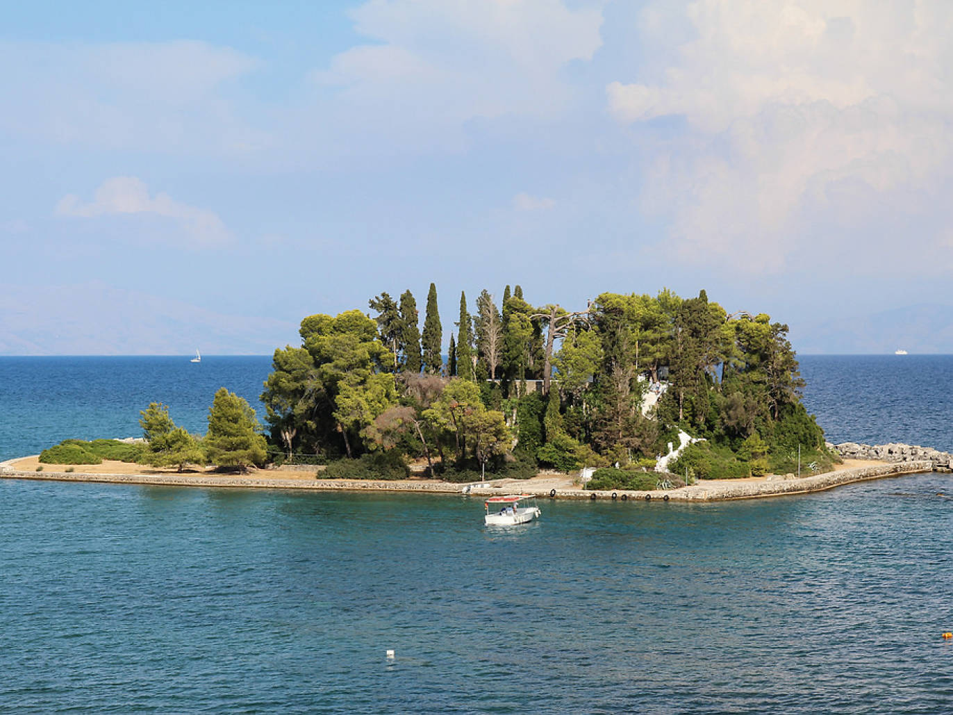 16 Best Things To Do On Corfu