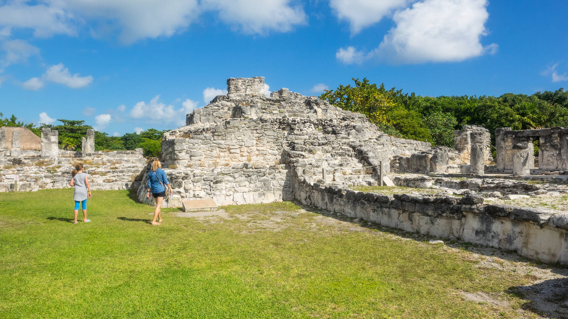 Things To Do in Cancún | 10 Essential Attractions and Activities