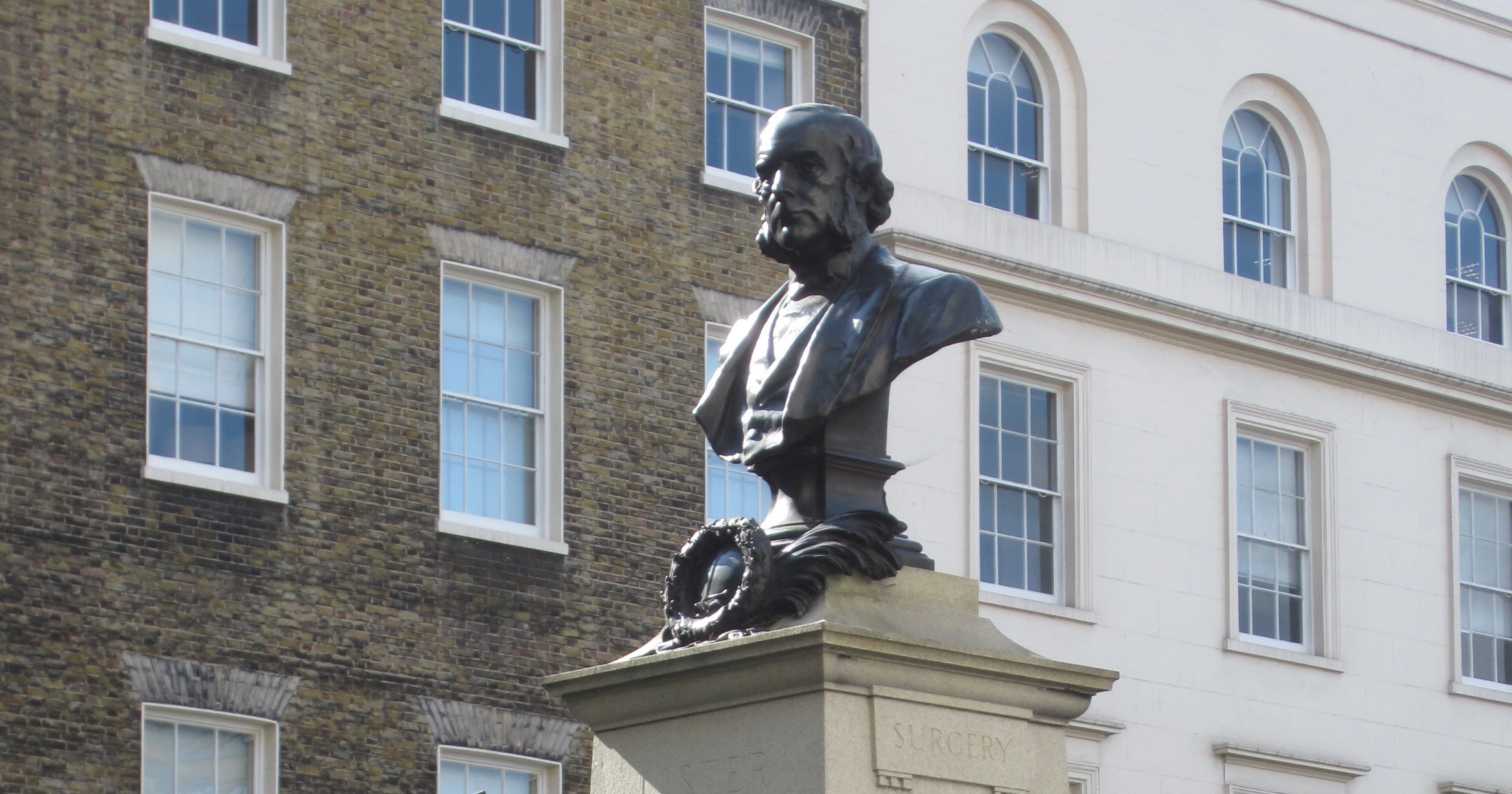 Lord Lister Statue | Attractions in Marylebone, London