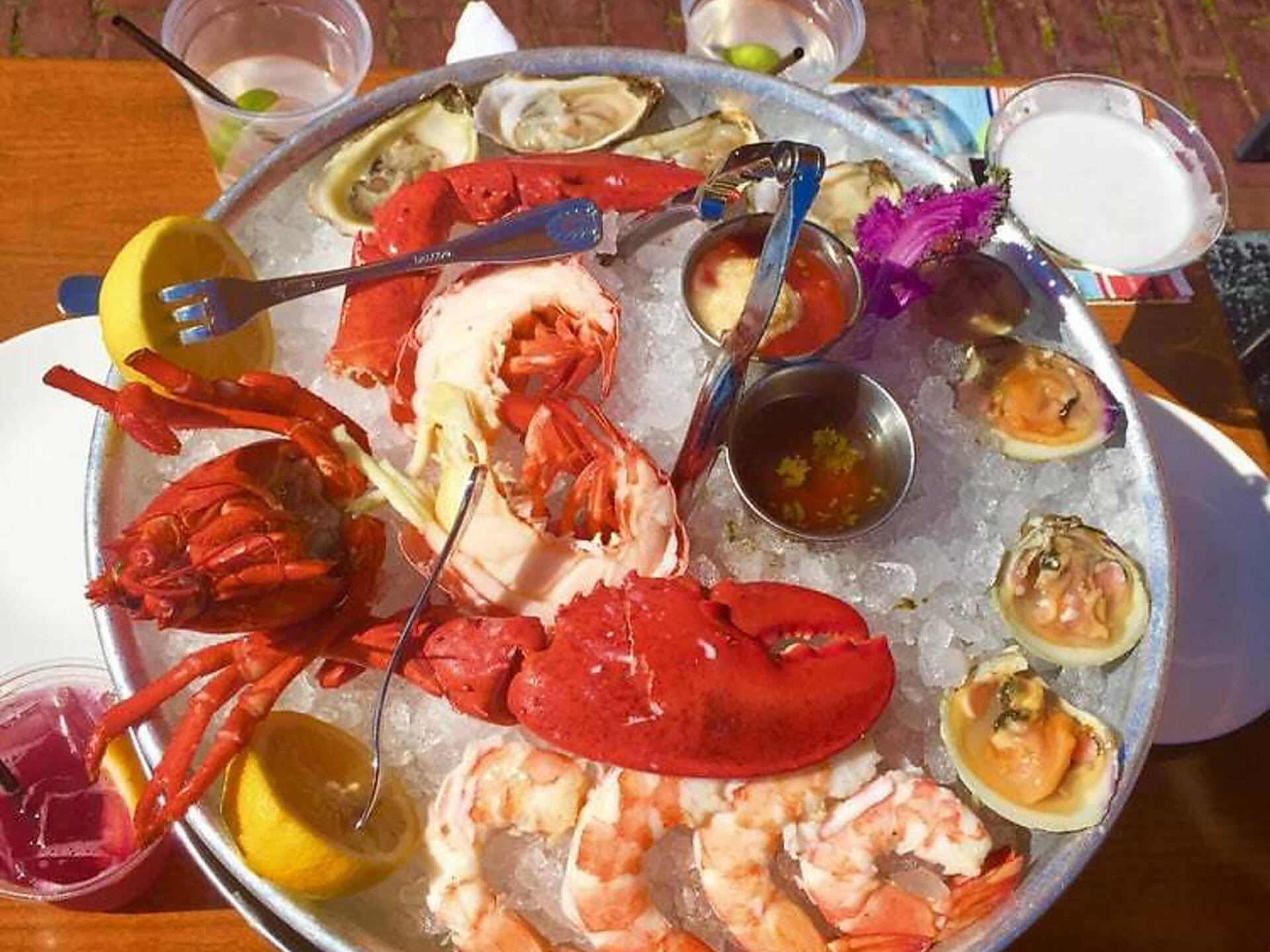 12 Best Restaurants in Newport for Seafood and More