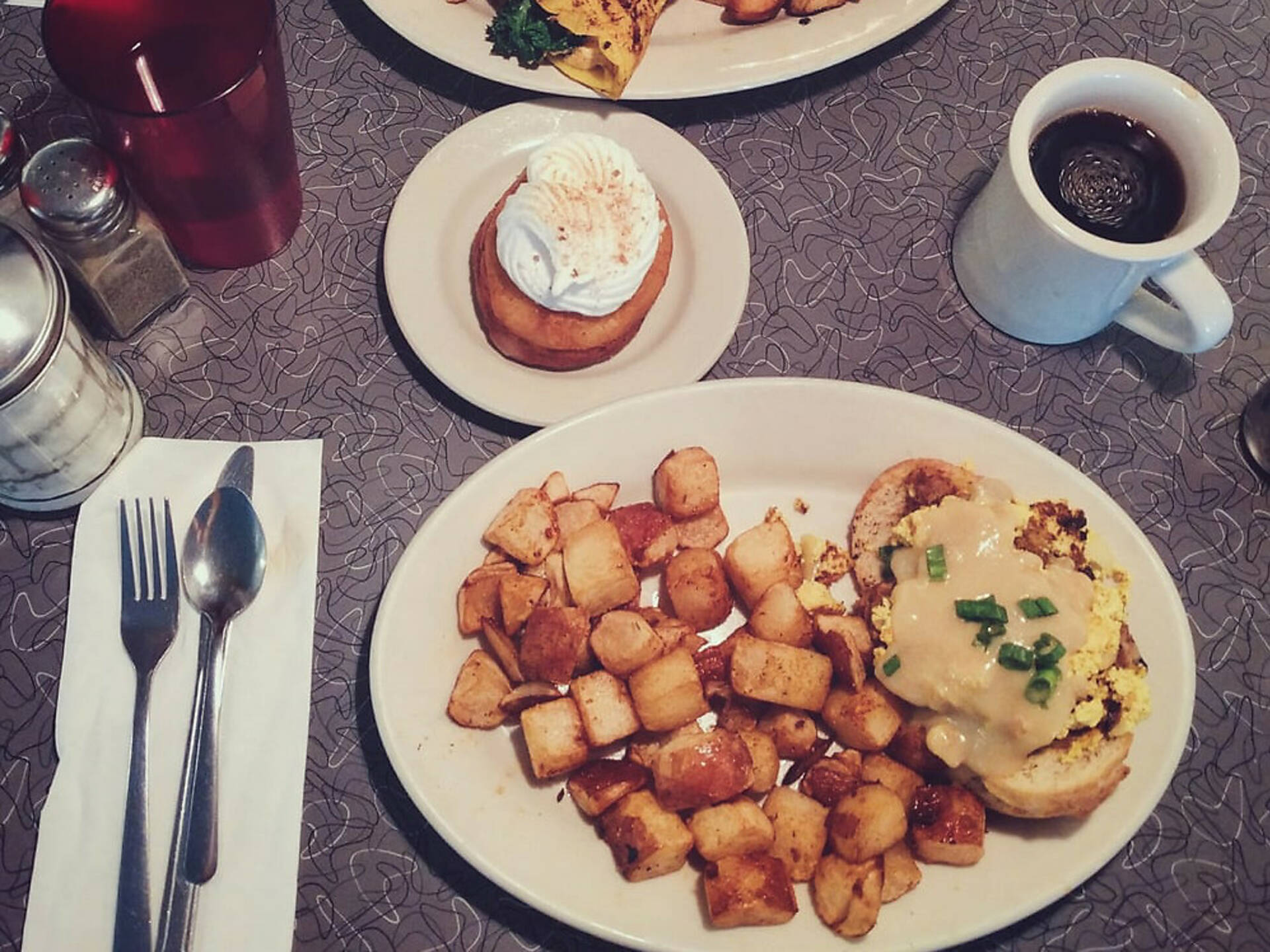 11 Best Vegetarian Restaurants in Boston: Salads, bowls and more!