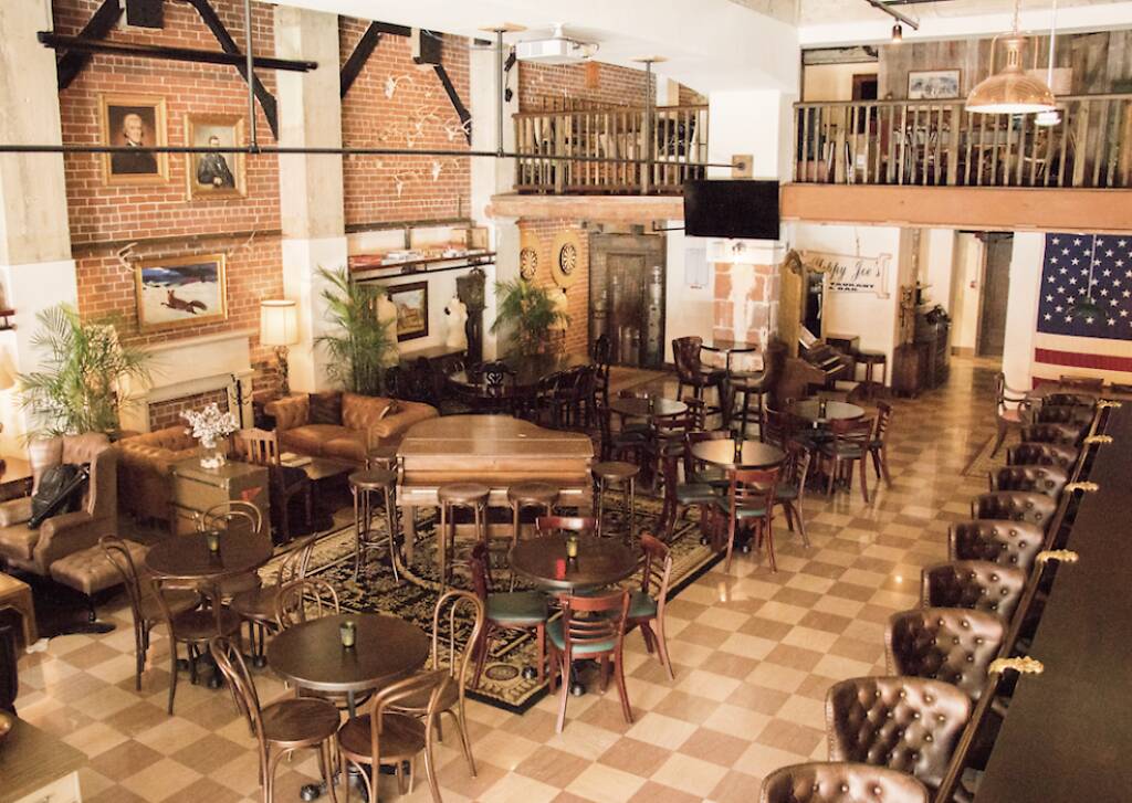 12 Best Downtown Miami Clubs That Prove It’s a Total Party Mecca